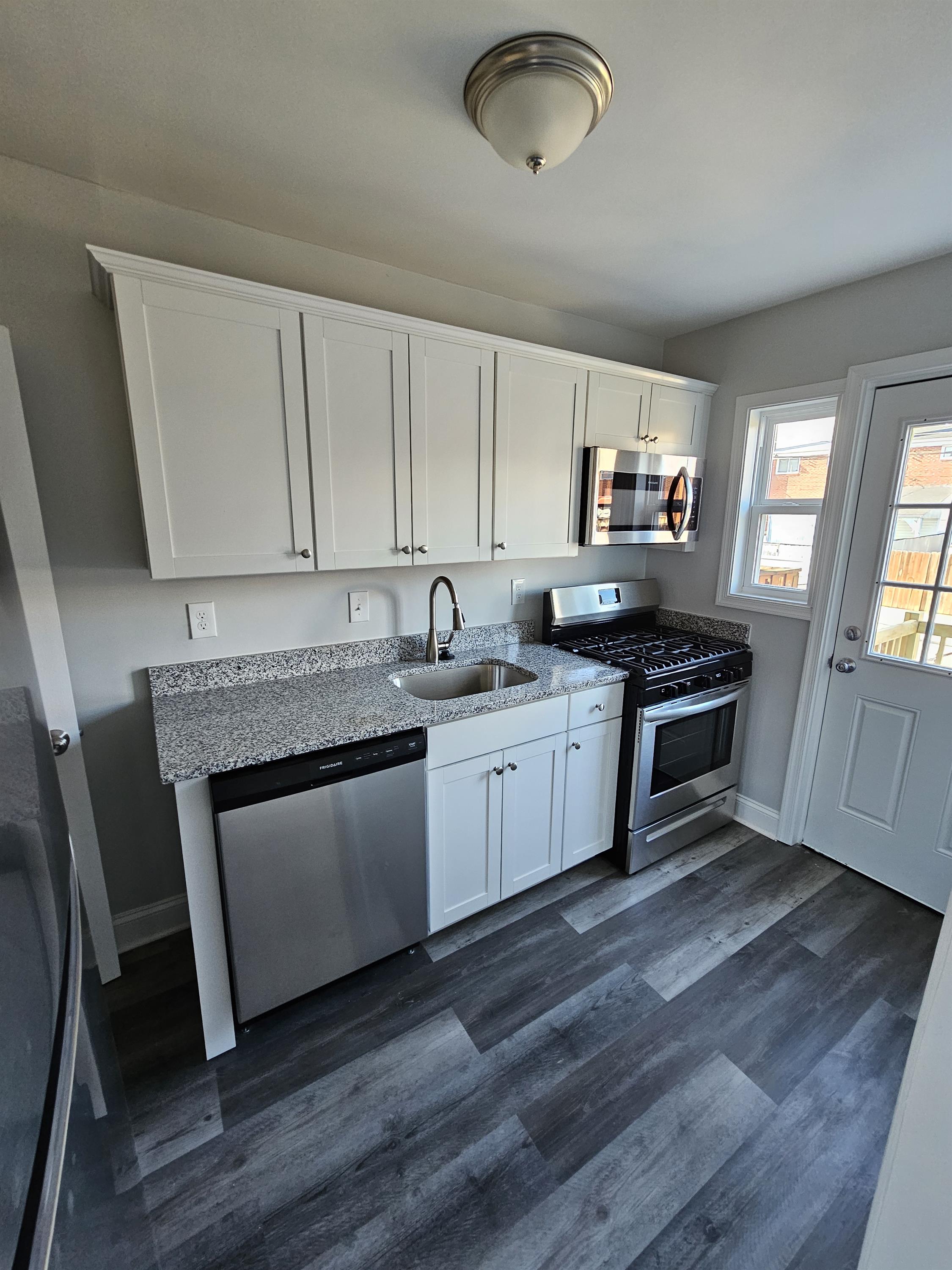 Home [evergreenhomes.managebuilding.com]